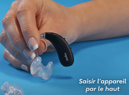 Comment mettre un appareil auditif BTE ? - Laboratoires Unisson